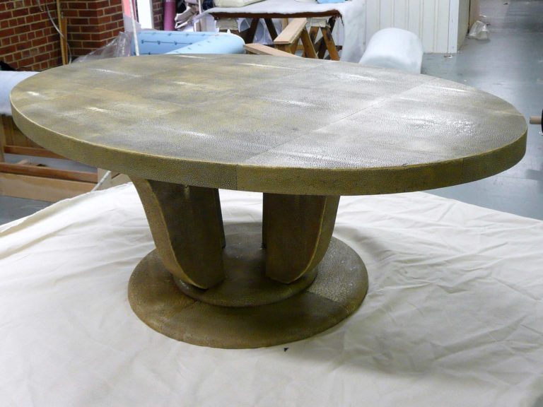 Shagreen coffee table | HUGO de GROOT